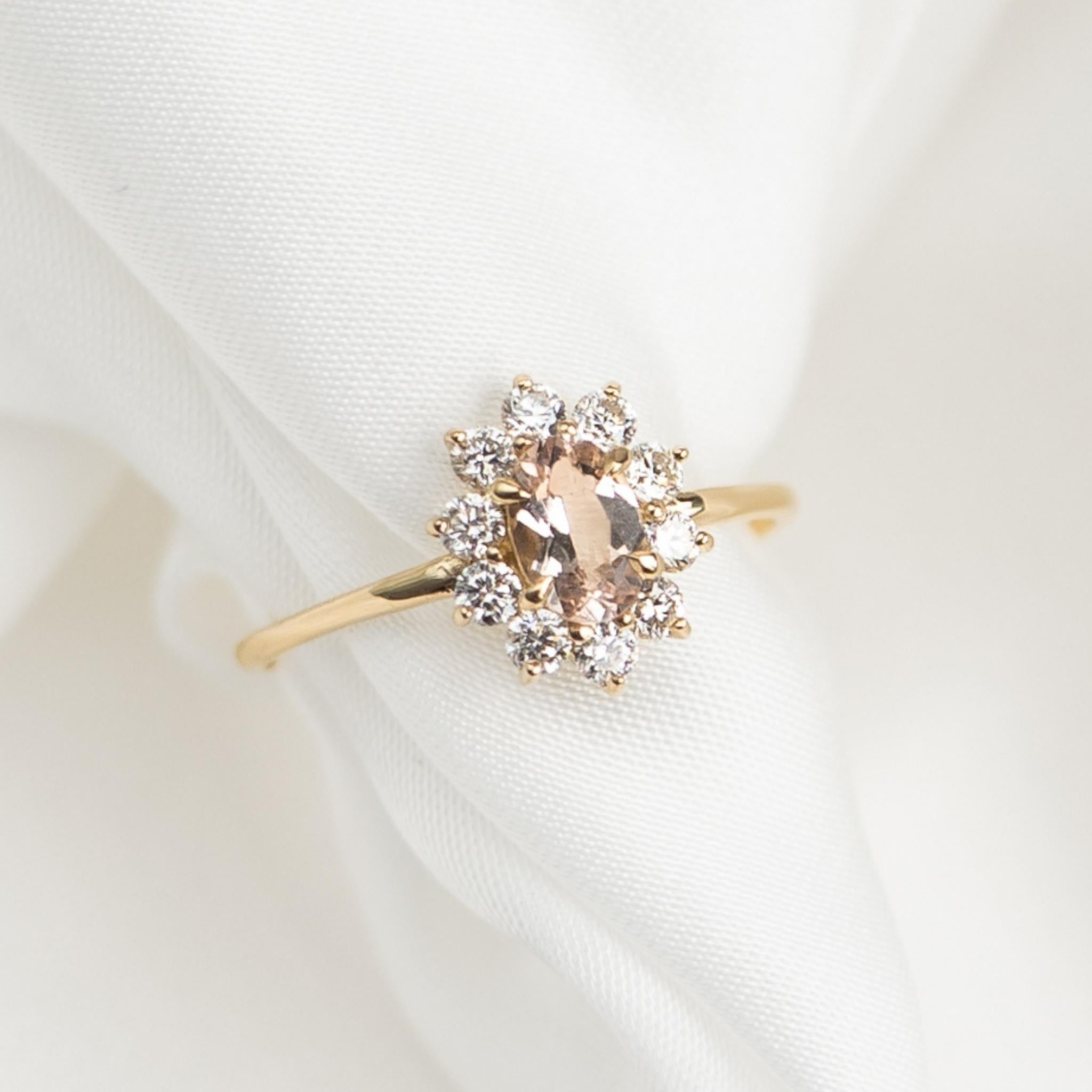 Sunburst Morganite Halo Ring - Evelina | Linjer Jewelry