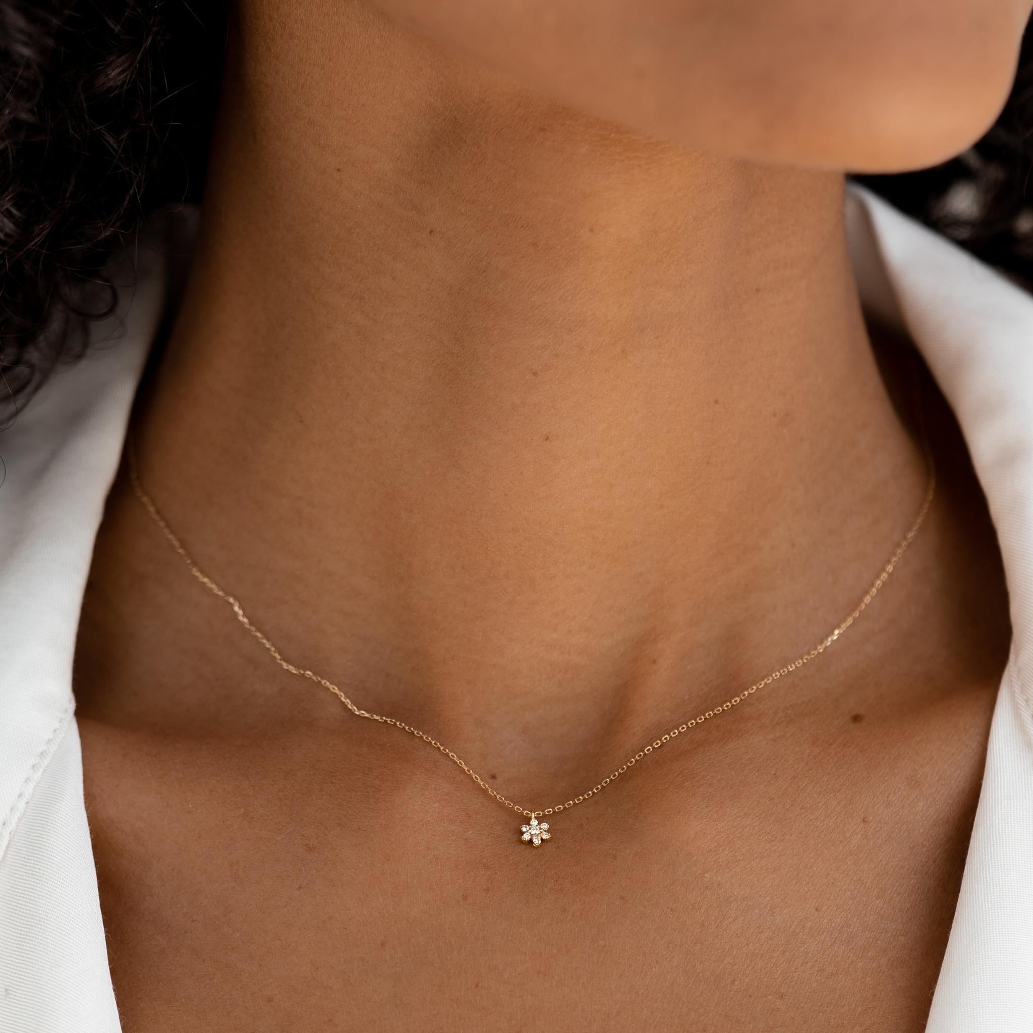 Diamond Flower Necklace 14k Gold - Haldis | Linjer Jewelry