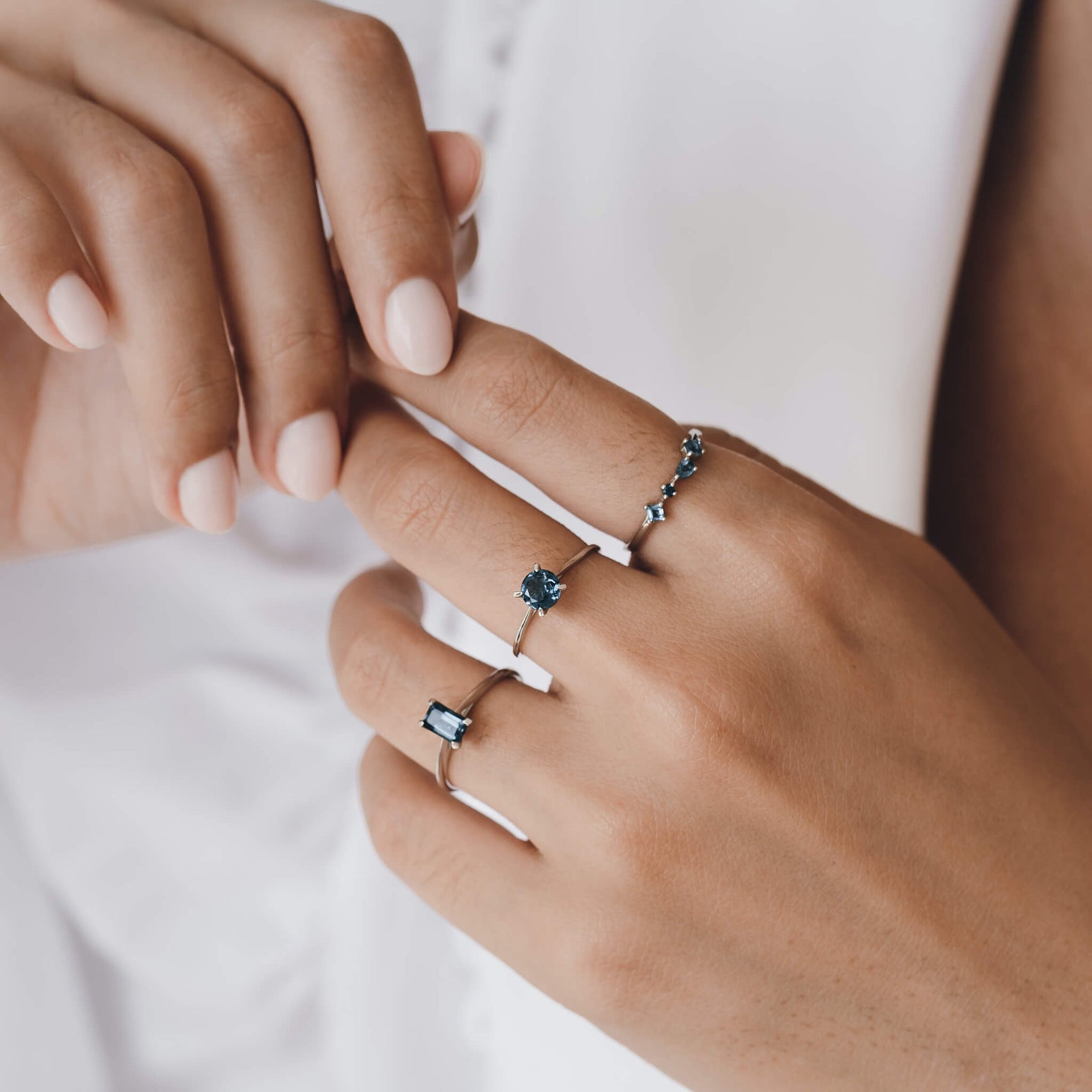 Baguette Ring London Blue Topaz Silver - Charlotte | Linjer Jewelry